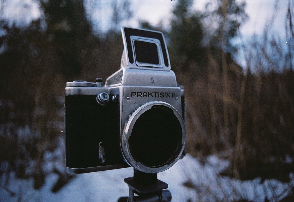 Sample Praktisix II pentacon six aparat średnioformatowy na klisza 120 ...