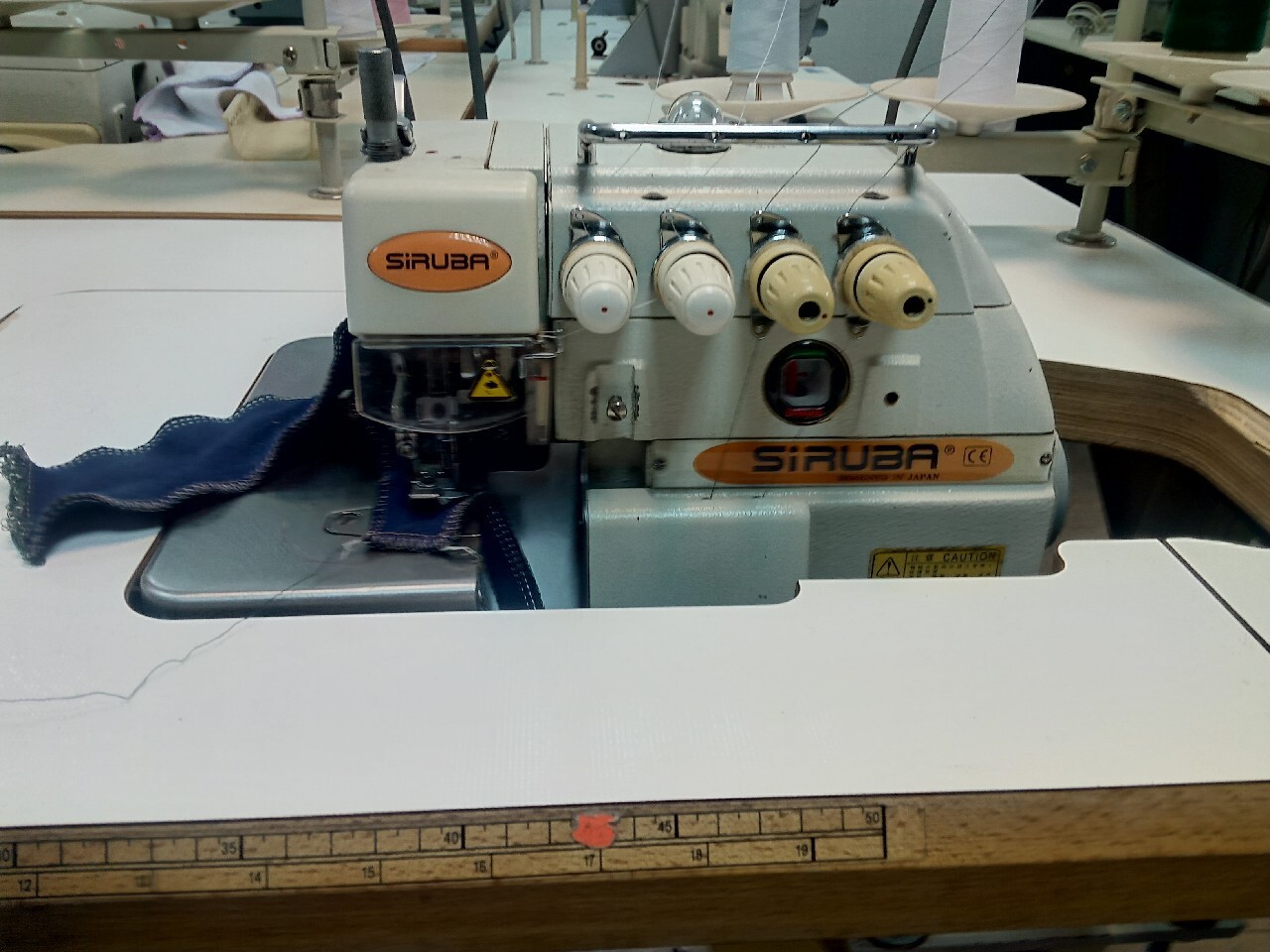 Overlock owerlok 4 nitkowy SIRUBA 747 F 230 v | Łódź | Kup teraz na Allegro Lokalnie