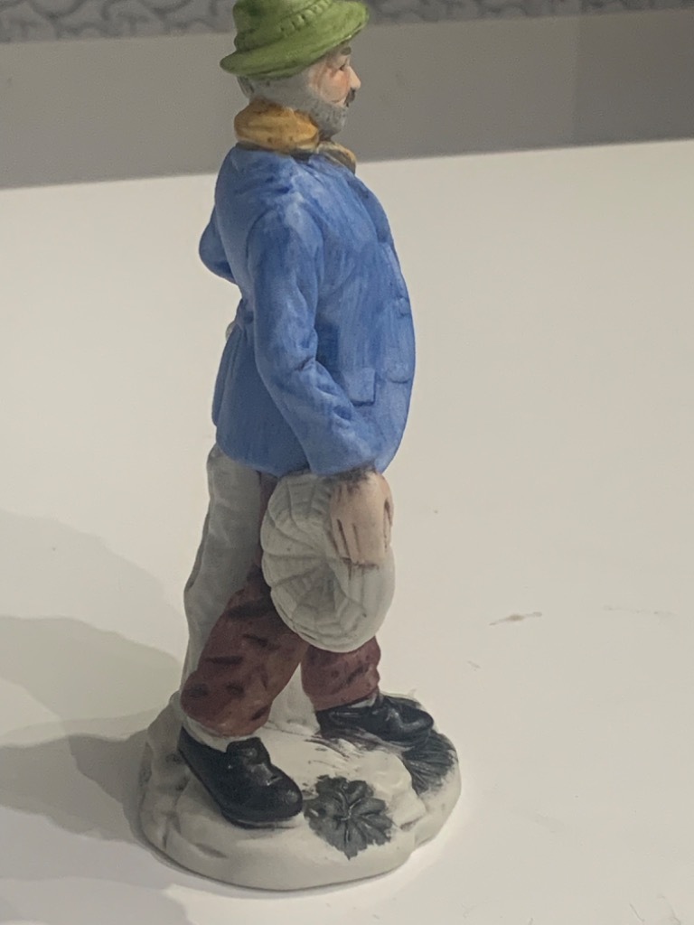 Porcelanowa figurka PSZCZELARZ biskwit | Oborniki | Kup teraz na ...