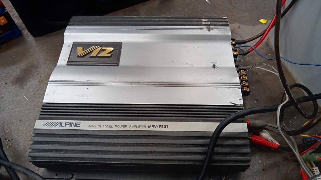 Wzmacniacz samochodowy Alpine MRV-F307 4/3/2kanały | Sędziszów | Licytacja na Allegro Lokalnie