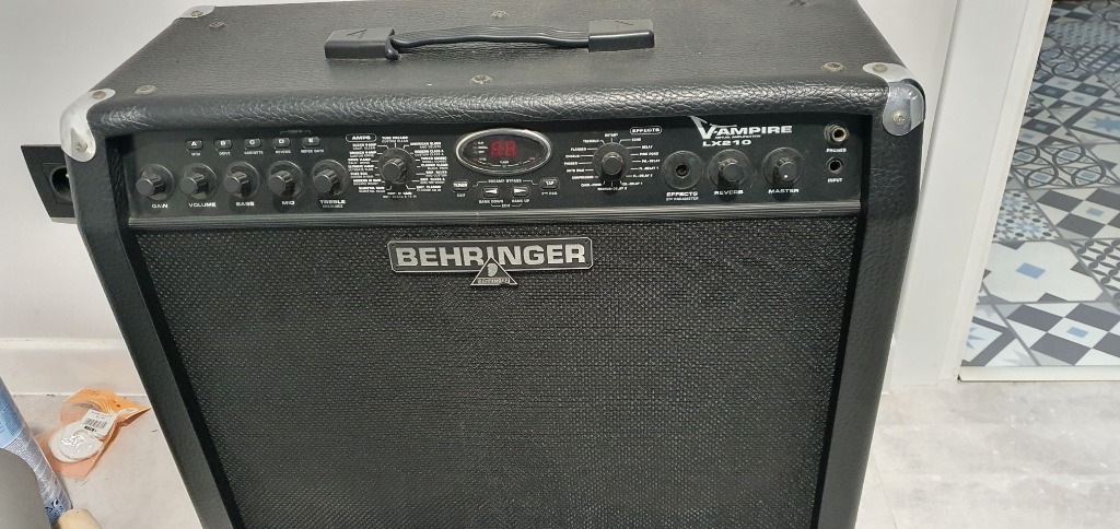 BEHRINGER vampire LX 210 wzmacniacz gitarowy | Brzeg Dolny | Kup teraz ...