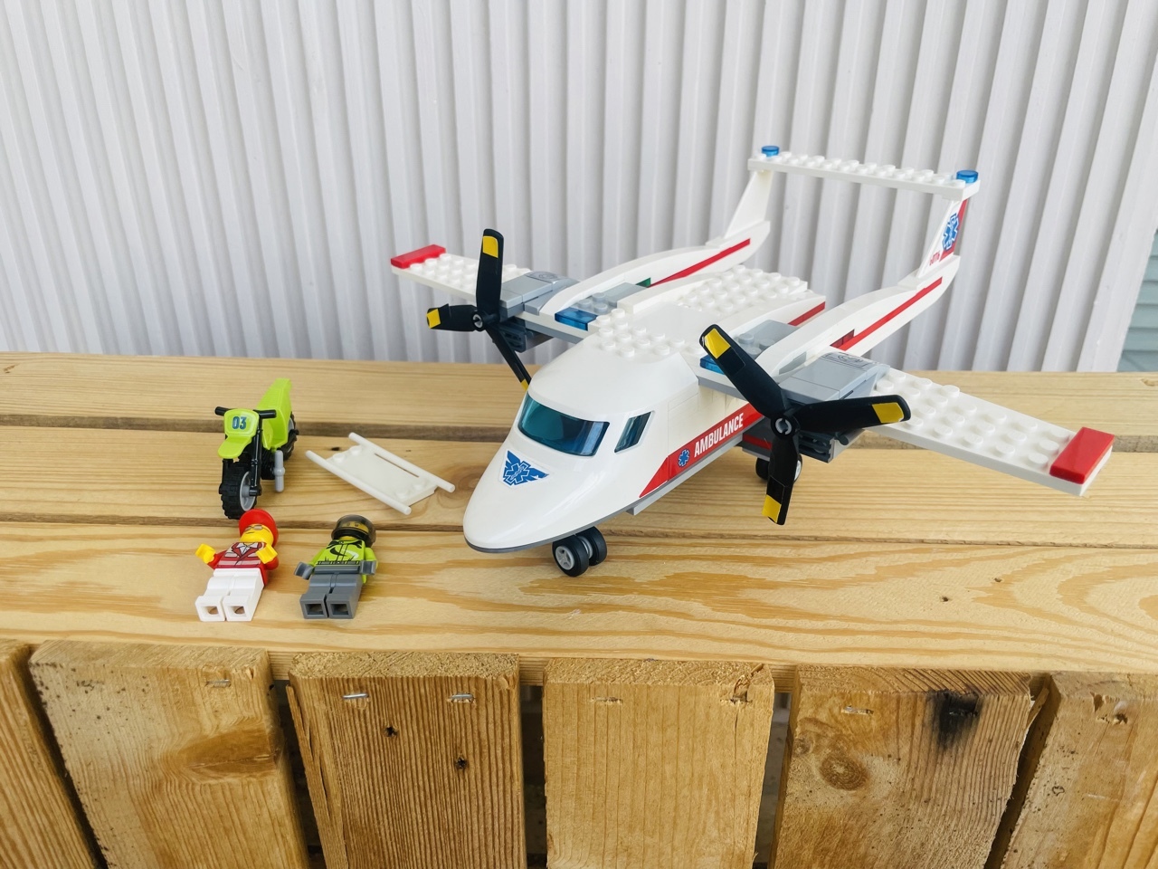 Lego City 60116 samolot ratowniczy Ambulance Plane | Warszawa | Kup ...