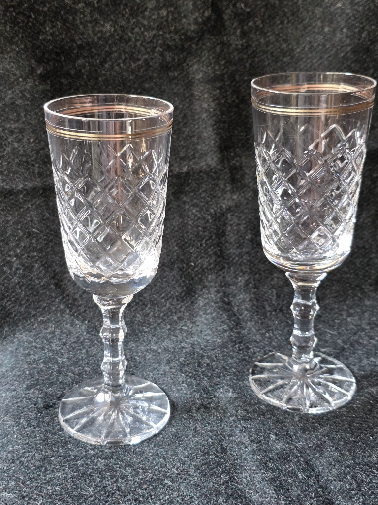 Szkło PRL dwa kieliszki do szampana ze złoceniem | Łódź | Kup teraz na ...