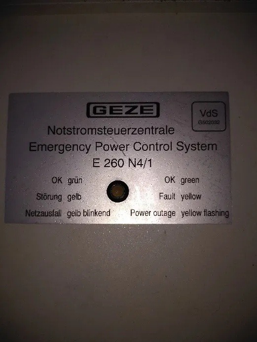 GEZE RWA Centrale zasilające E 260 N4/1 | Józefów | Ogłoszenie na ...