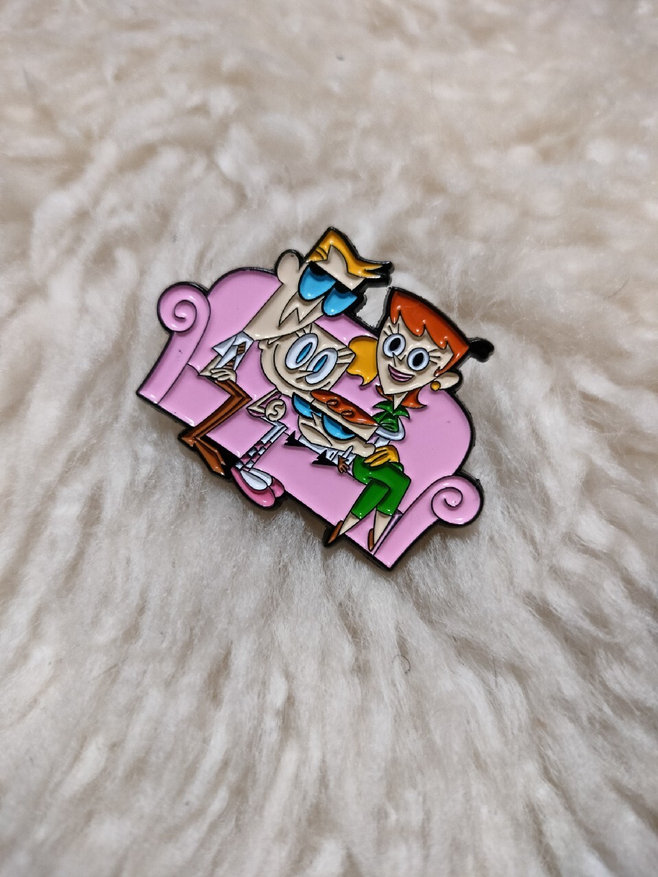 Cartoon Network Chojrak bajka kreskówka przka metal pin broszka emalia ...