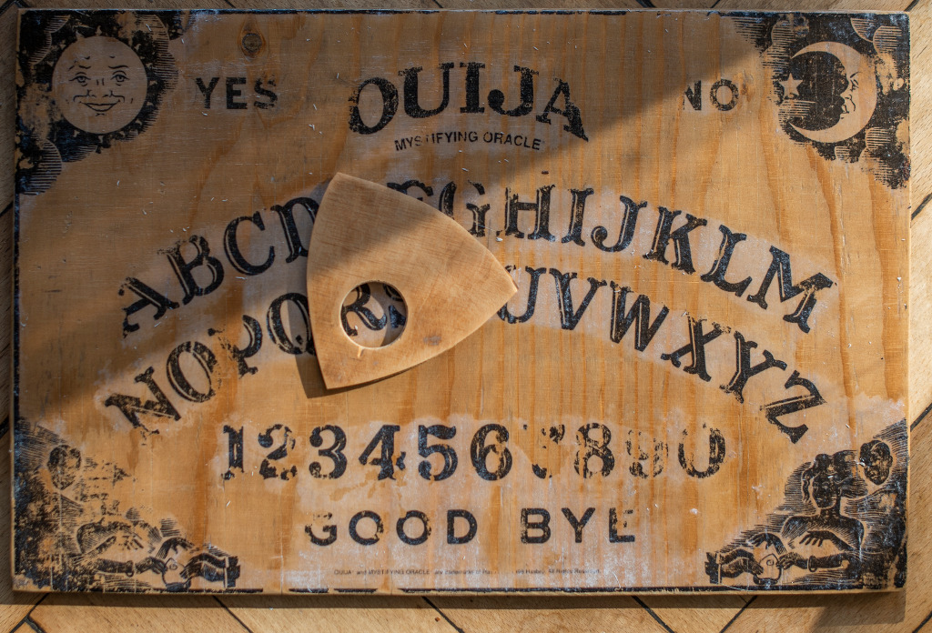 Ouija gra planszowa spirytyzm wywoływanie duchów h | Warszawa | Kup ...