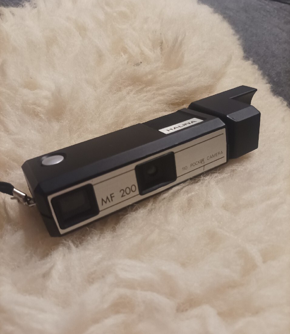 Kamera kieszonkowa HALINA MF200 | Tomaszów Mazowiecki | Licytacja na ...