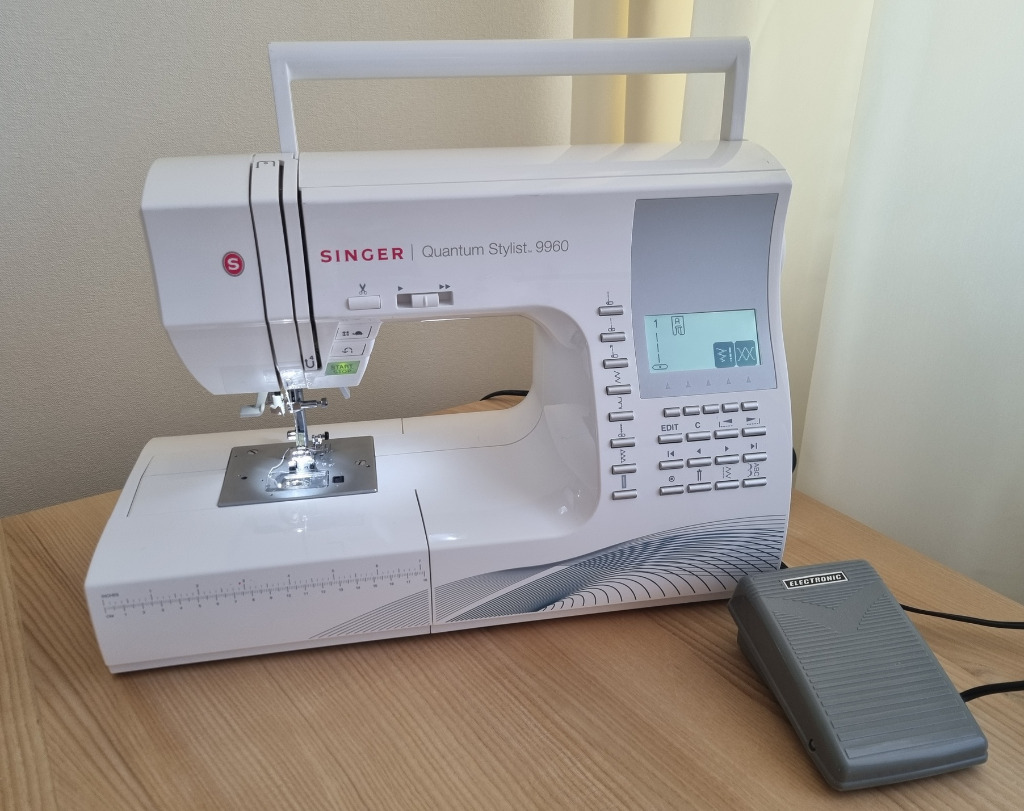 Maszyna do szycia Singer 9960 Quantum Stylist | Gdańsk | Kup teraz na ...