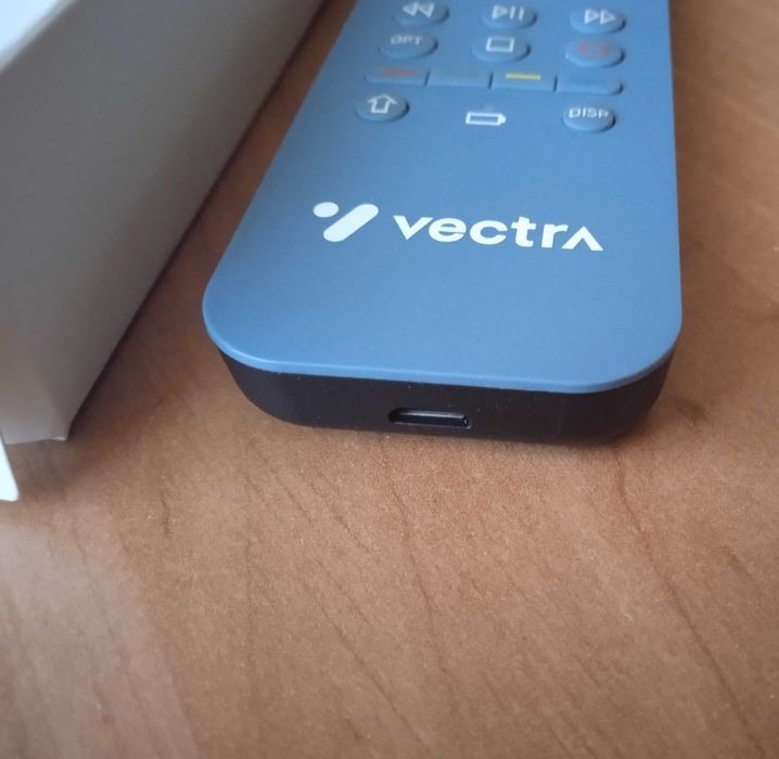 Pilot 4K ładowanie USB dekodera VECTRA uniwersalny | Warszawa | Kup ...