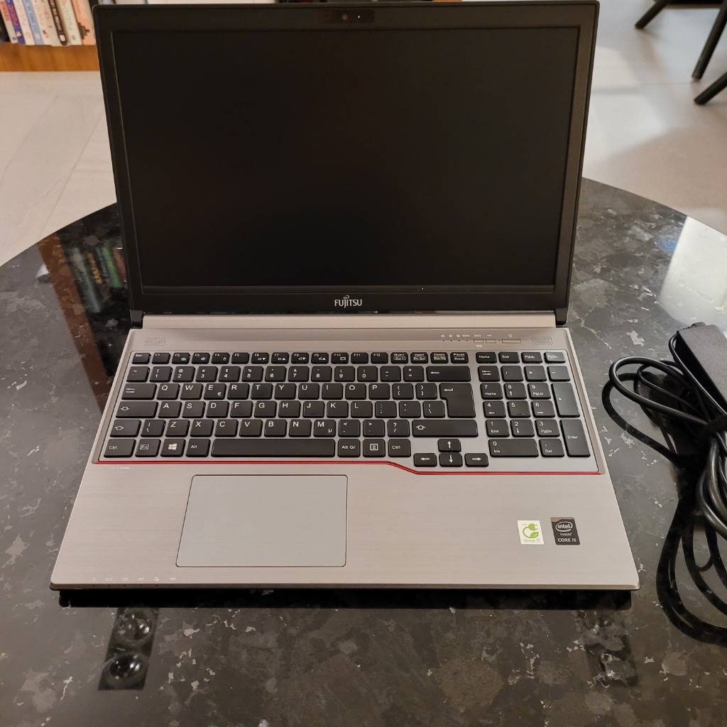 Fujitsu Lifebook E Series 754 | Kraków | Kup teraz na Allegro Lokalnie