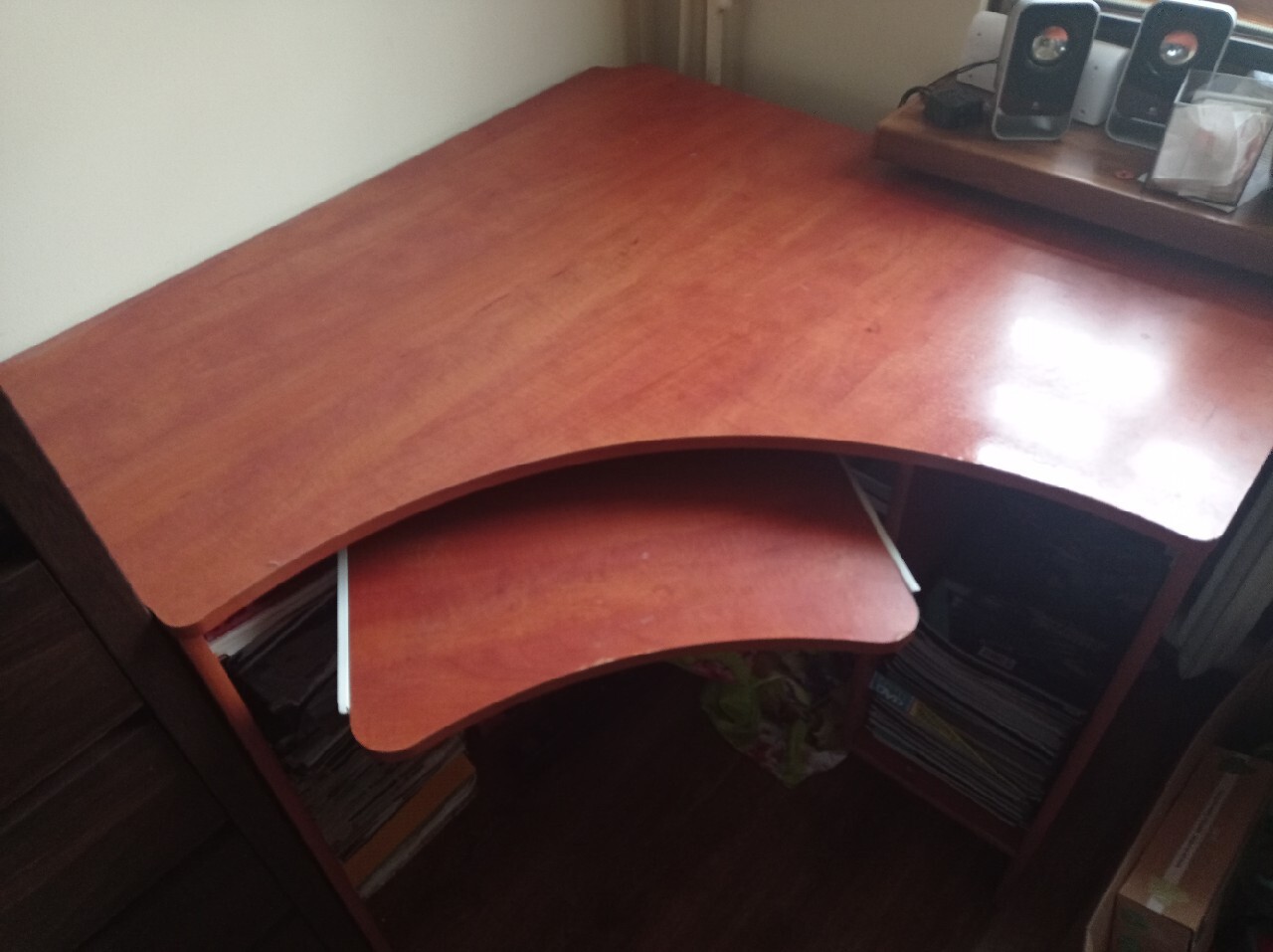 Biurko rogowe w kolorze gruszy | Piekary Śląskie | Ogłoszenie na ...