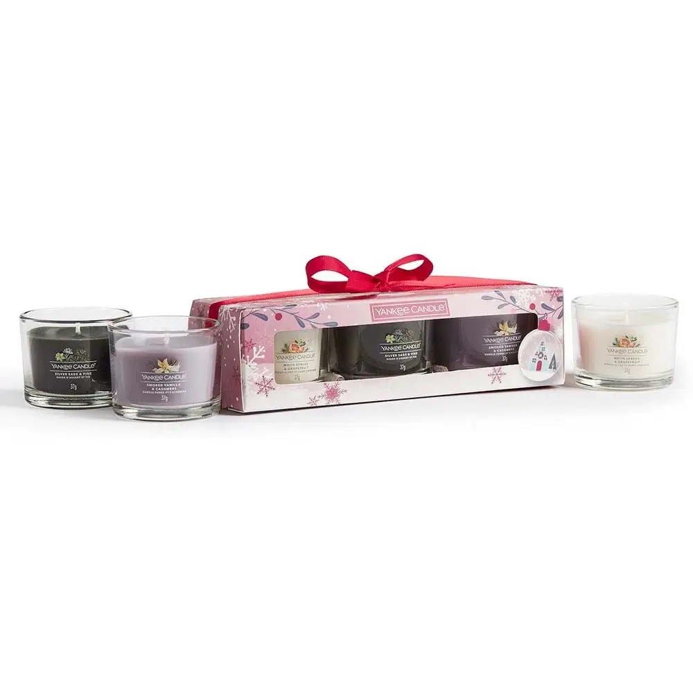 Yankee Candle Snow Globe Wonderland Zestaw 3 Świec Mini 3 x 37 g ... Yankee Candle Snow Globe Wonderland Zestaw 3 Świec Mini 3 x 37 g ...