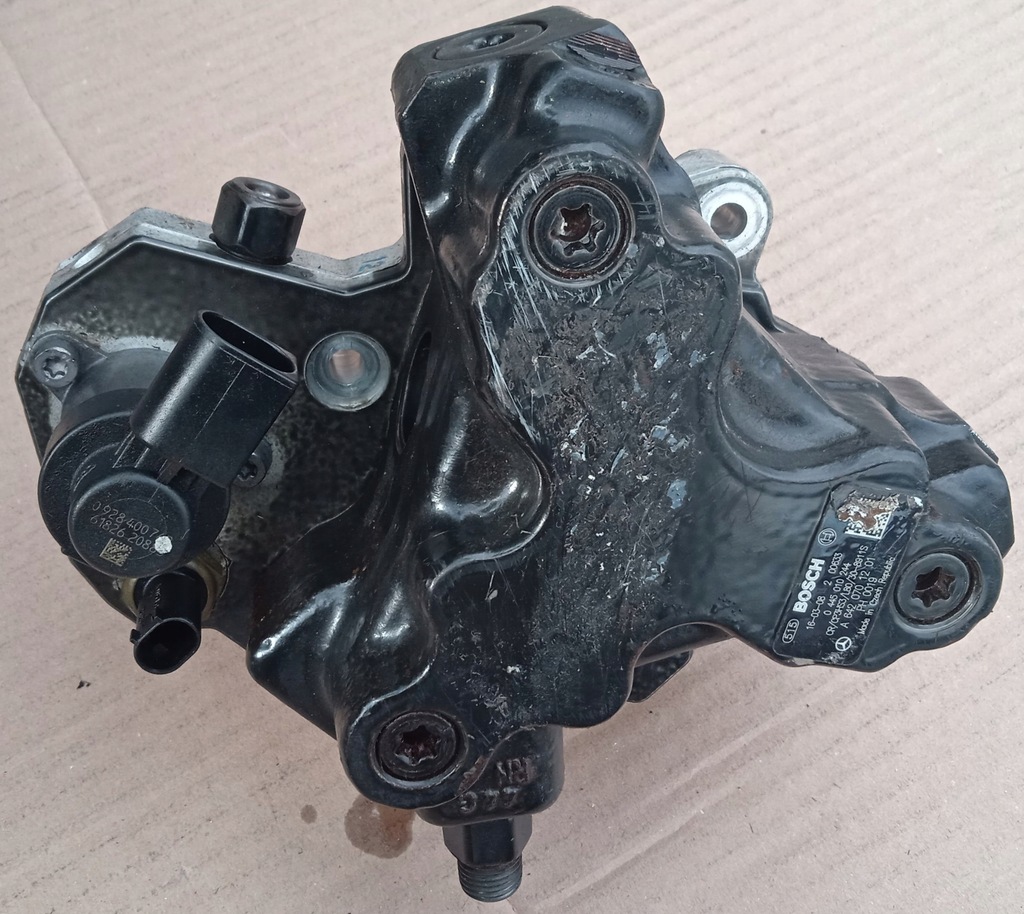 POMPA WTRYSKOWA MERCEDES W166 0928400762 3.0 CDI - 10541645604 ...