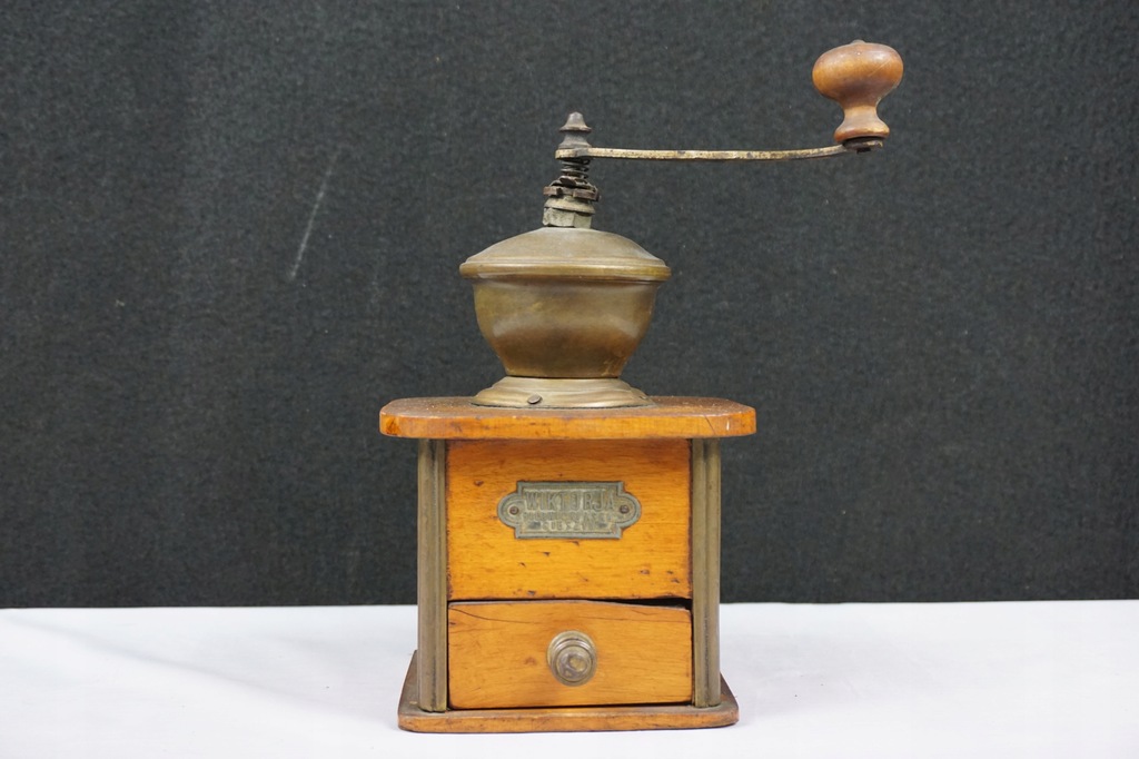 Młynek do kawy WIKTORJA BILOWICKI i S-ka Cieszyn - 12144787060 ...