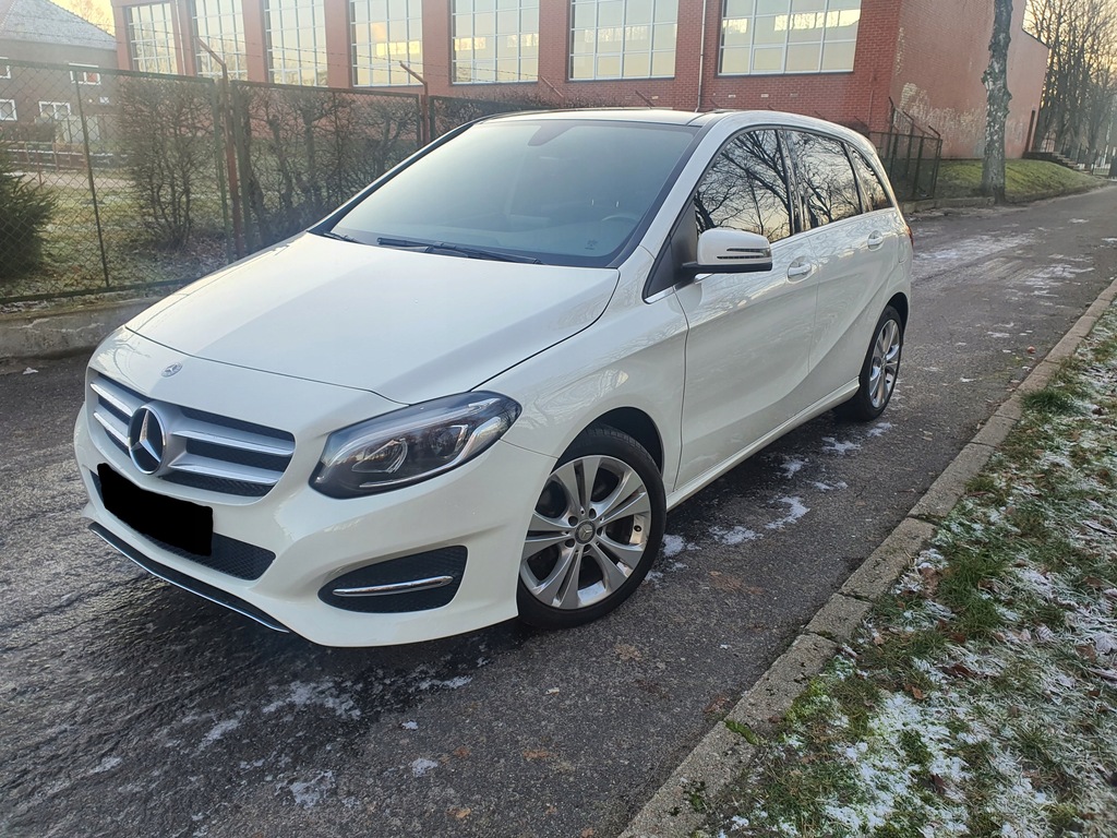 Mercedes B klasa w246 2018 - 11680408954 - oficjalne archiwum Allegro