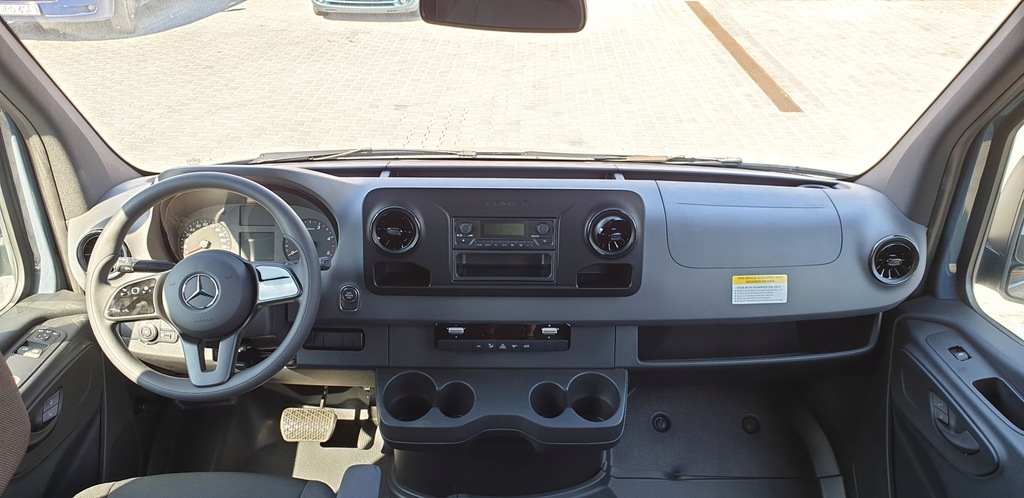 Mercedes Sprinter W907 319 3.0 CDI 2019r - 8843201098 - oficjalne archiwum Allegro