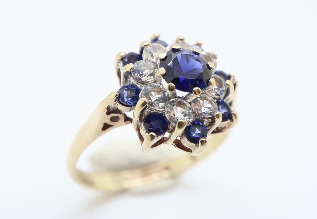 Złoty pierścionek p.375 Szafiry i Spinele, r.13 - 13844184330 ...