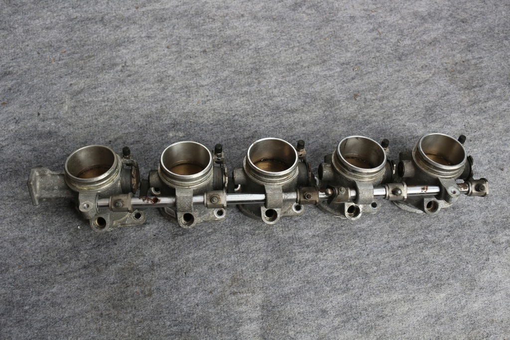 PRZEPUSTNICE KOMPLET ITB BMW E60 M5 E63 M6 S85 V10 - 8328587728 ...