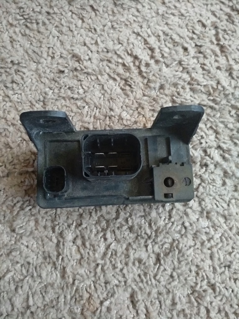 MERCEDES W211 2.2 CDI MODUL SWIEC ZAROWYCH 4 PIN - 13639976245 ...