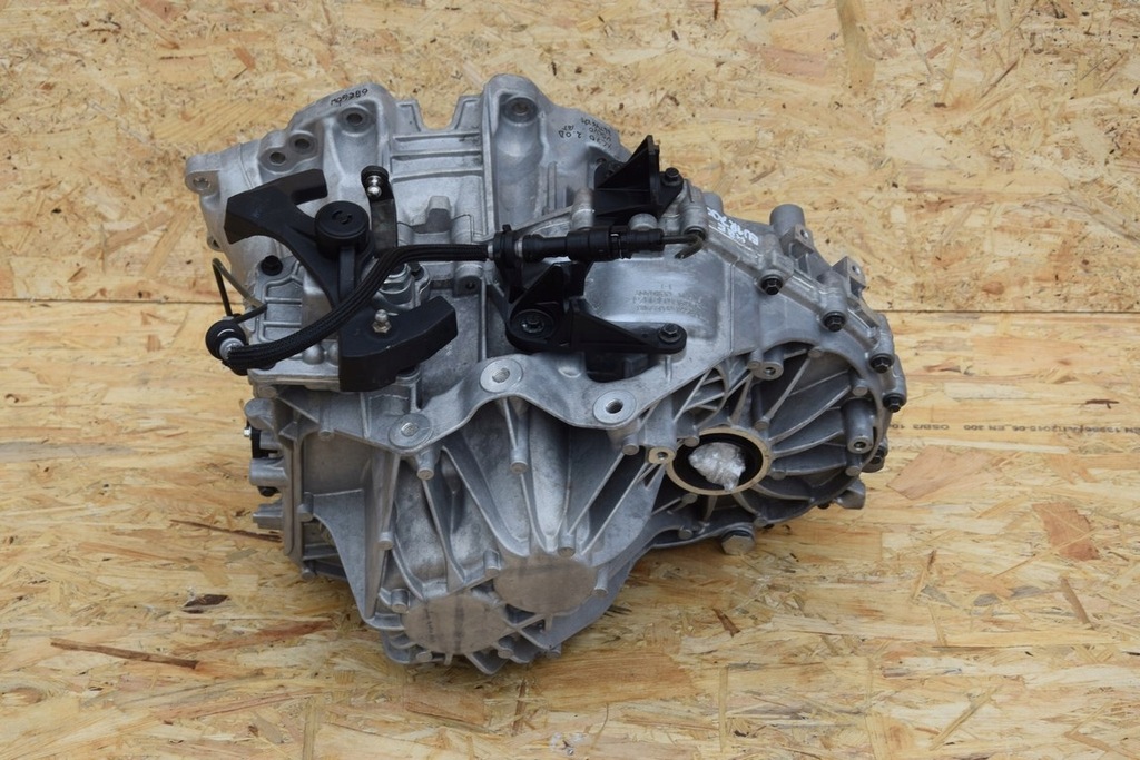 SKRZYNIA BIEGÓW VOLVO XC70 2.0D 30TYŚKM 15r 2WD EU1R-7002-HEC IGŁA ORYGINAŁ - 8435176829 ...