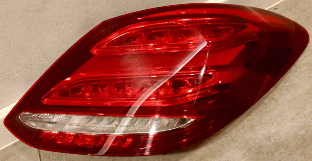 Mercedes-Benz OE A2059060457 led lampa PRAWA - 13062473021 - oficjalne ...