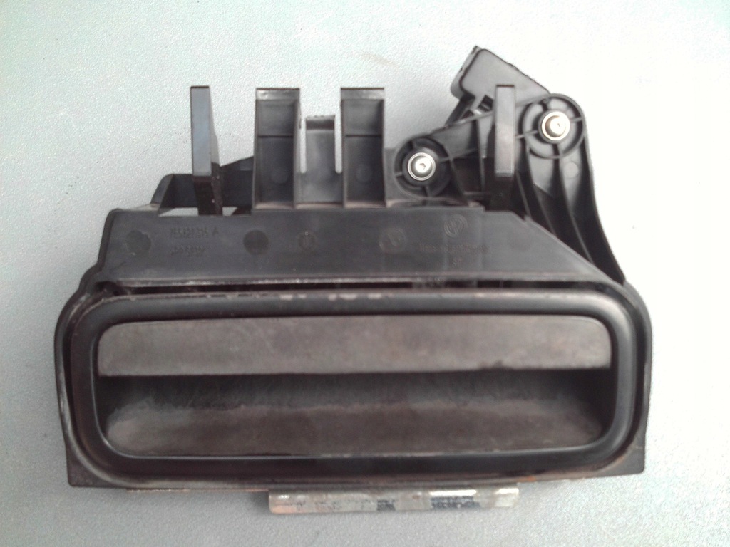 Klamka zamek klapy bagażnika VW T5 lift 7E5827315 - 12796473482 ...