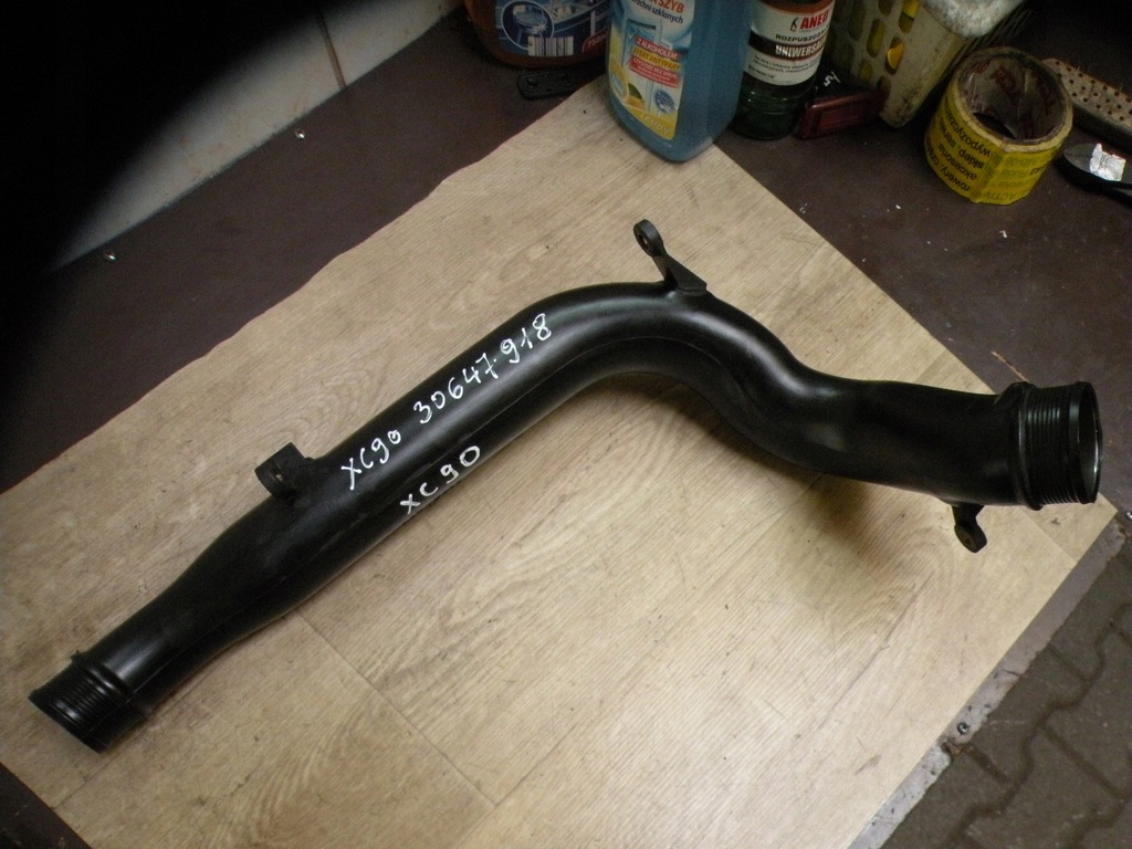 Volvo XC90 2.4 D5 - Rura Wąż Przewód 30647918 - 8425371060 - oficjalne ...