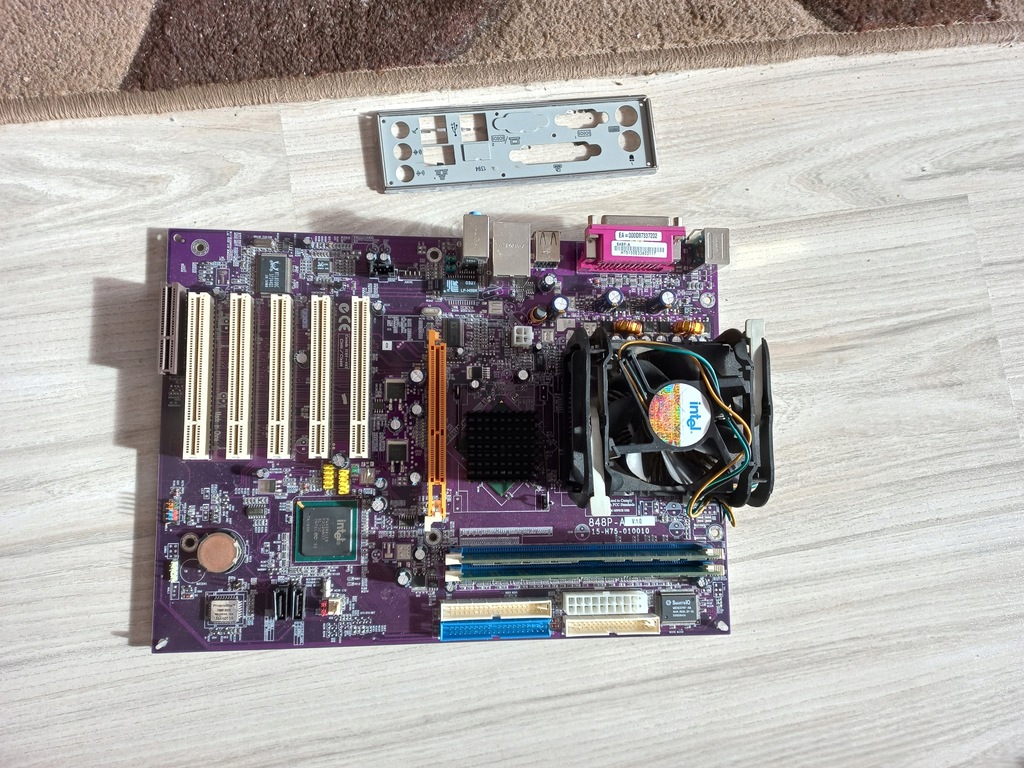 Płyta główna ECS 848P-A ATX + P4 2,53 REtroPC - 12644443581 - oficjalne ...