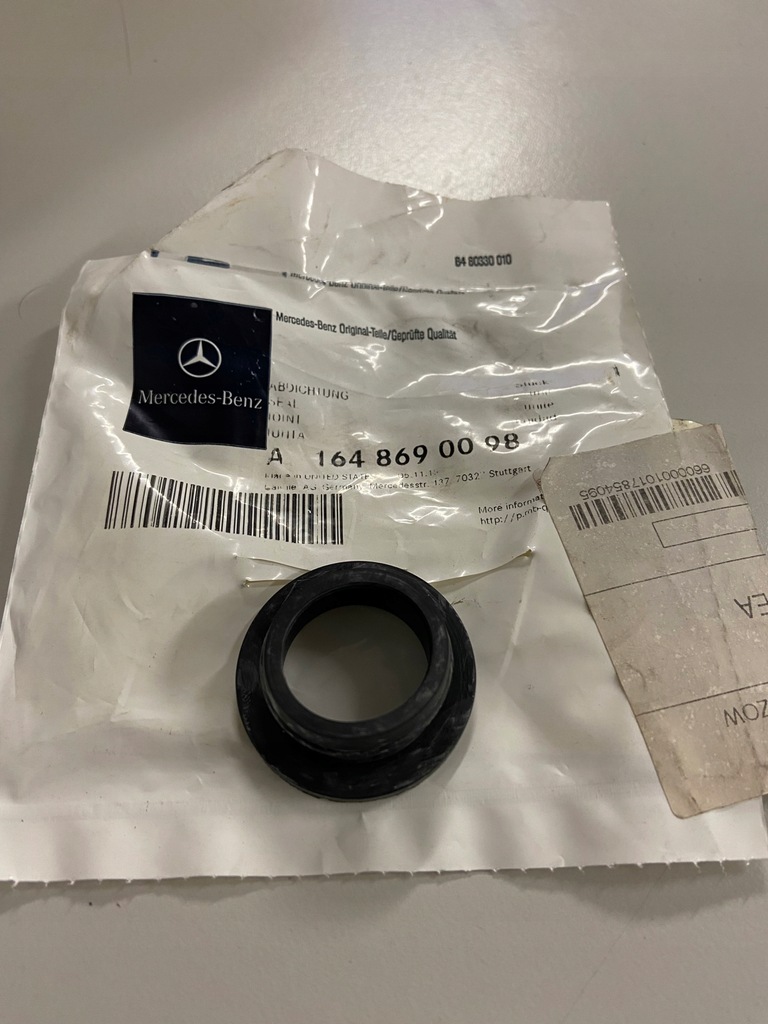 USZCZELKA ZBIORNIKA SPRYSKIWACZY MERCEDES ML W164 - 12962458915 ...