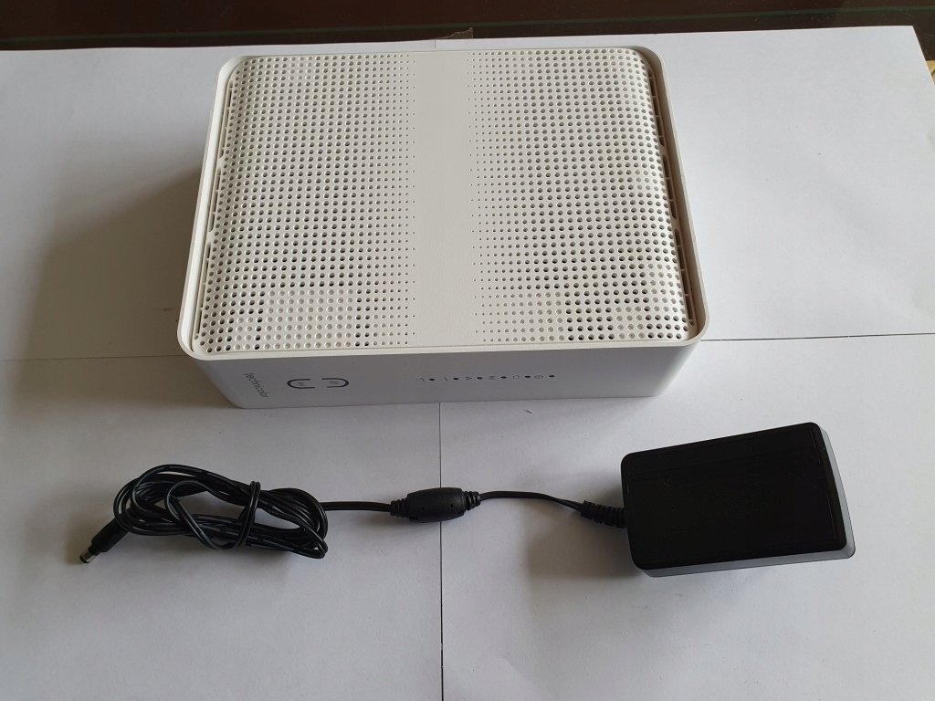 ROUTER TECHNICOLOR CGA2121 STAN BDB GWR BIAŁY - 12099785689 - oficjalne ...