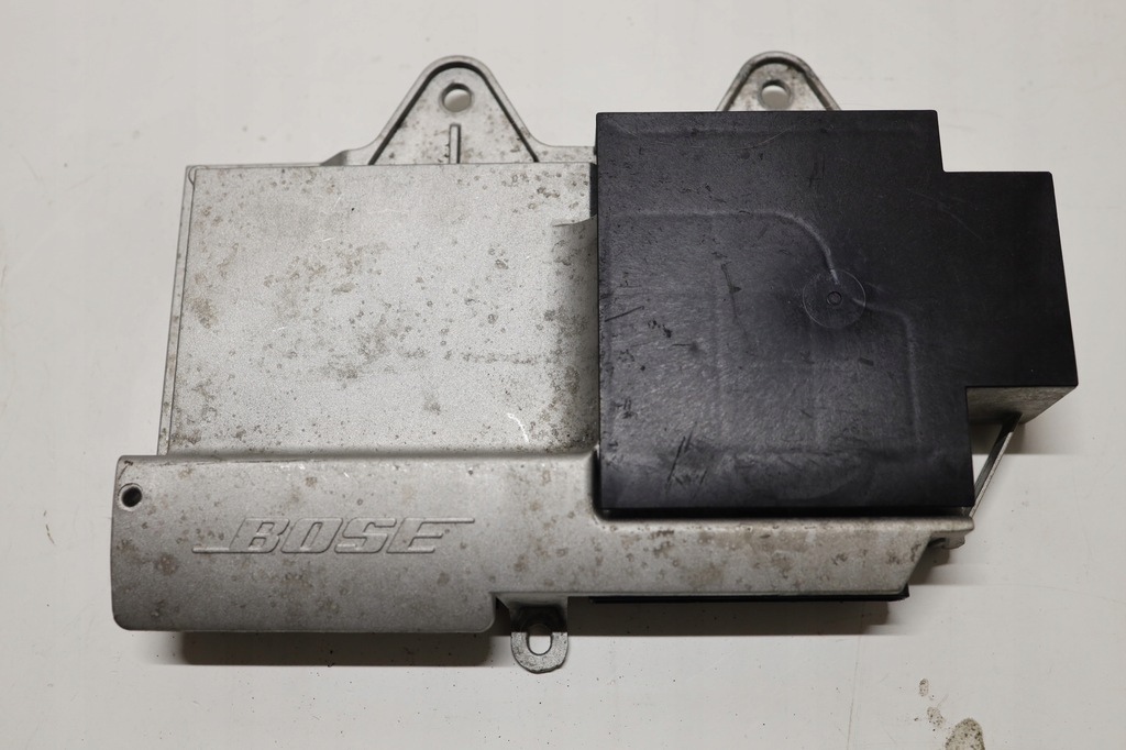 WZMACNIACZ BOSE PORSCHE CAYENNE MACAN 7PP 035 223 AA - 14432910926 ...