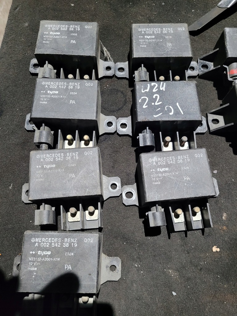 MERCEDES W211 PRZEKAŹNIK ŚWIEC A0025423819 - 12981938234 - oficjalne ...