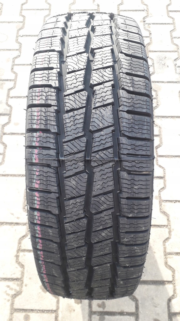 4x OPONY 235/65R16C BIEŻNIKOWANE SNOW ZIMA BUS - 11547592828 - oficjalne archiwum Allegro