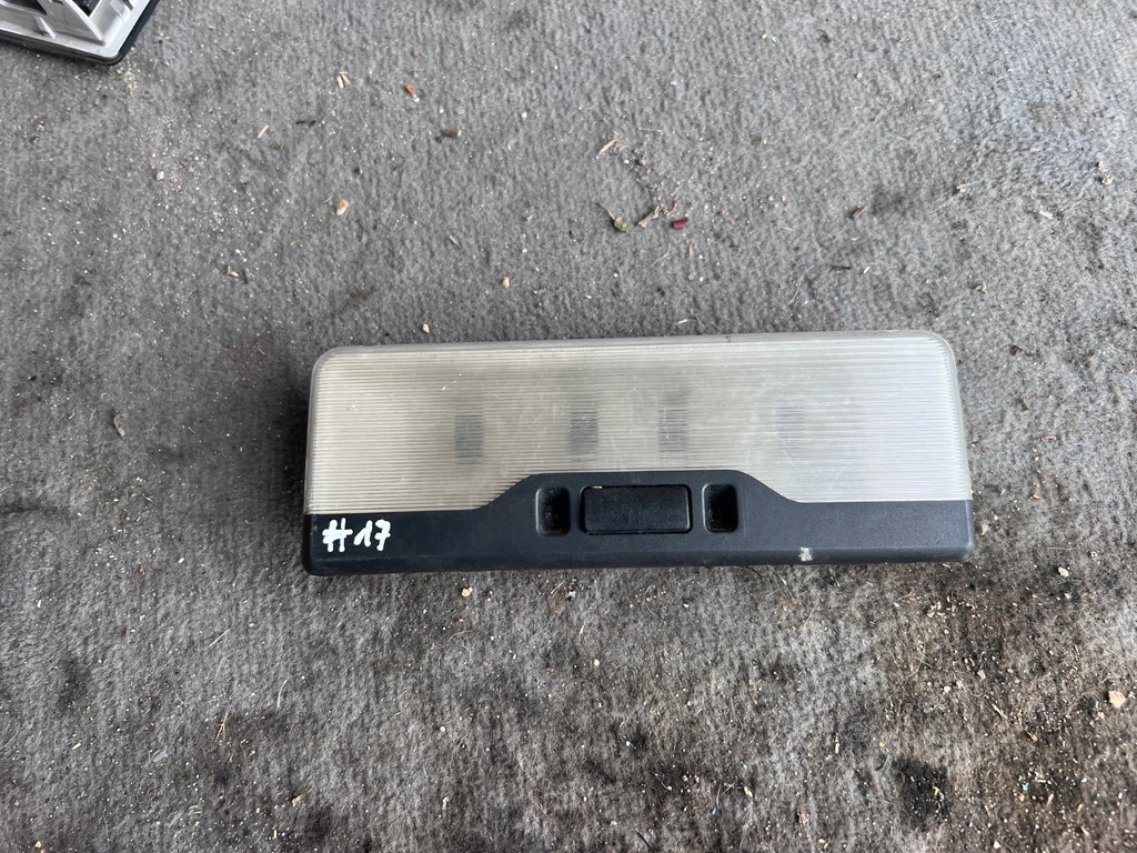 Lampka oświetlenia kabiny BMW E46 OE 8364928 - 12280817003 - oficjalne ...