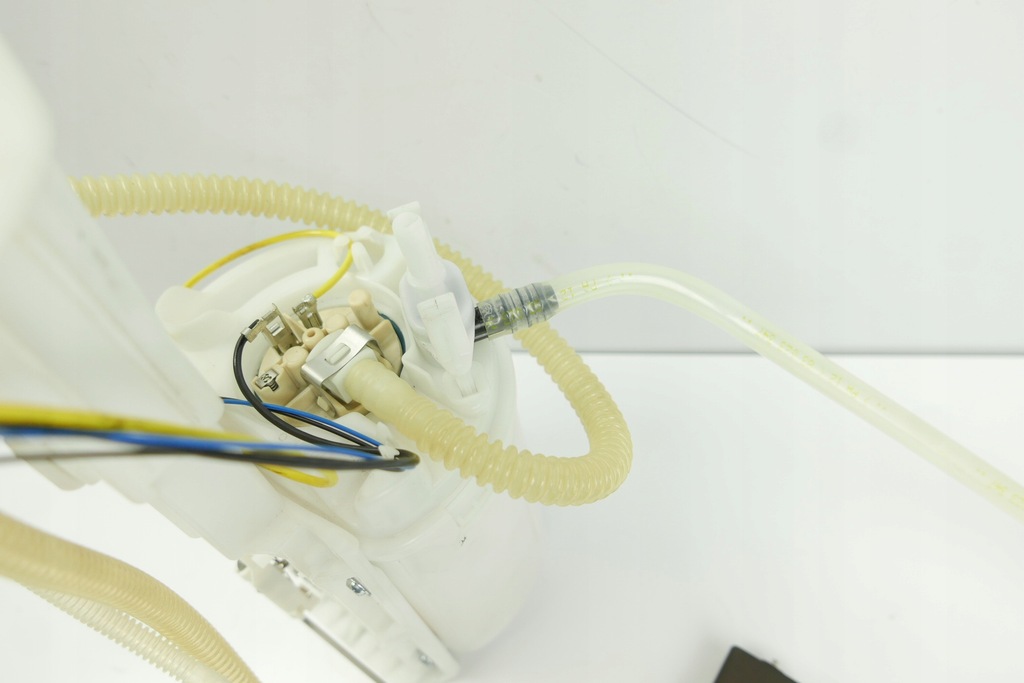 POMPA PALIWA VDO AUDI A4 B5 B6 B7 8E0919051 - 9934597421 - oficjalne ...