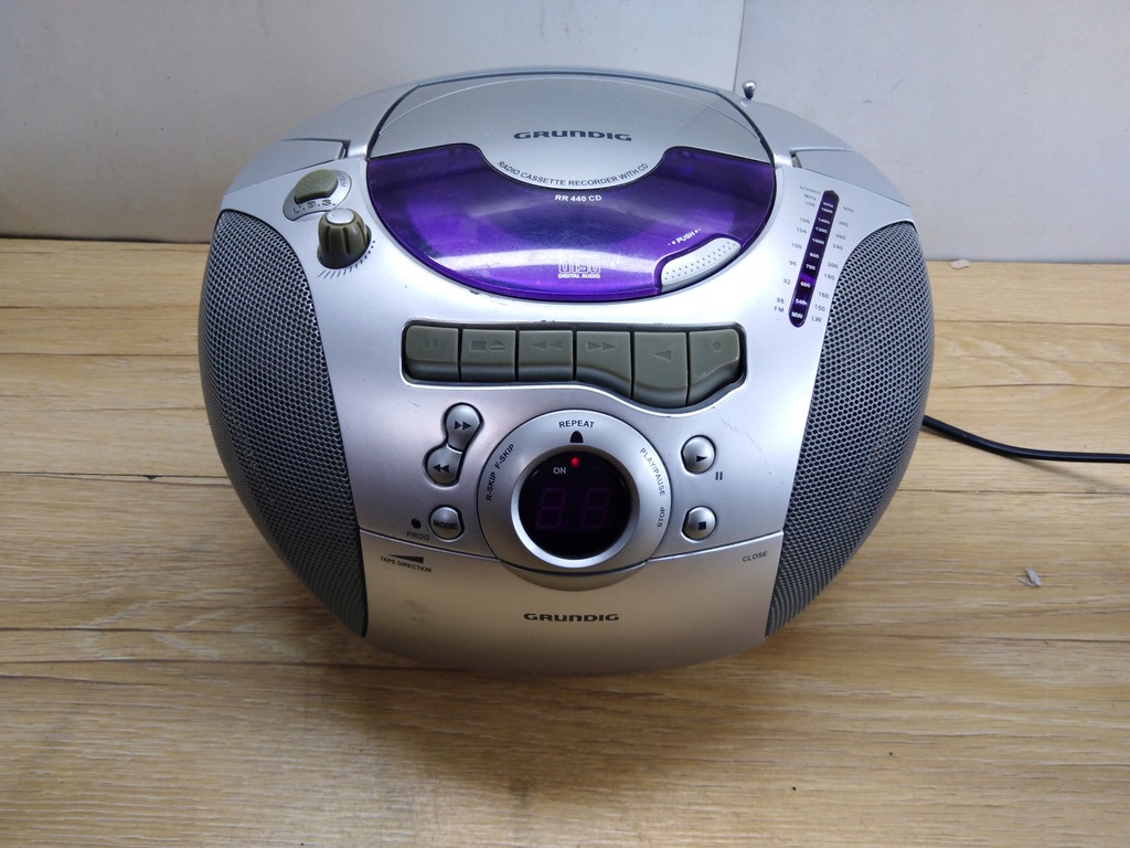 RADIO GRUNDIG CD FM/AM KASETA SUPER MODEL - 14544914430 - oficjalne archiwum Allegro
