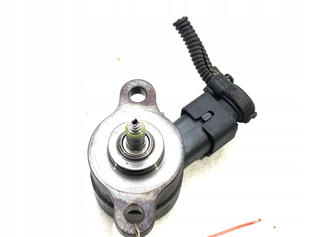 REGULATOR CIŚNIENIA PALIWA CORSA C 1.3D 0281002584 - 13306015741 ...