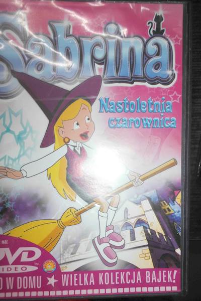 SABRINA NASTOLETNIA CZAROWNICA - 13735457978 - oficjalne archiwum Allegro