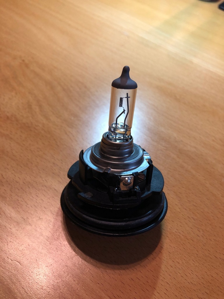 OPRAWKA ŻARÓWKI H-7 VW 69946350 - 7836995588 - oficjalne archiwum Allegro