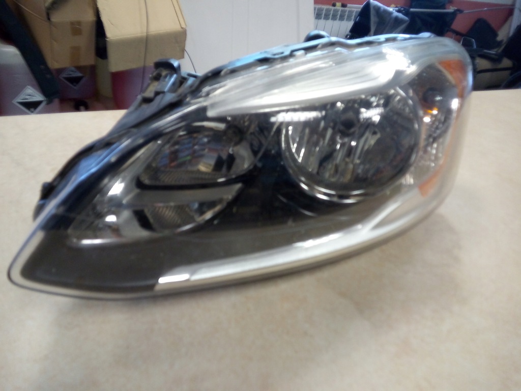 Volvo XC 60 2014-2017 reflektor LEWY. 31358114 - 8699242952 - oficjalne ...