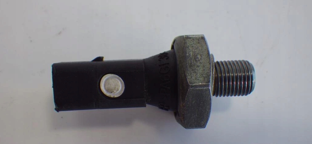 CZUJNIK CIŚNIENIA OLEJU AUDI S8 D2 06A919081A - 5631115462 - oficjalne ...