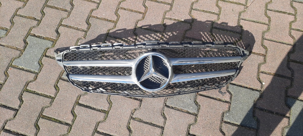 klasa w205 grill atrapa A2058800183 - 11898418124 - oficjalne archiwum ...