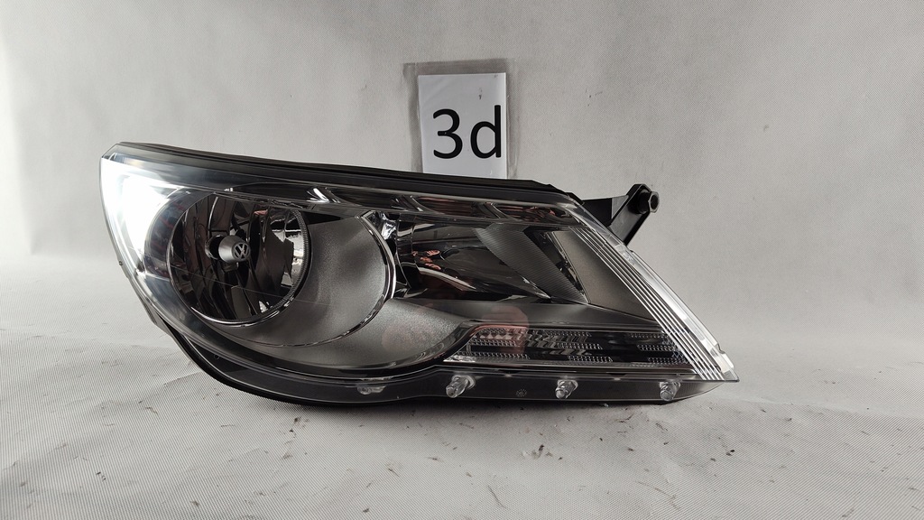 VW TIGUAN 5N1 REFLEKTOR PRAWY LAMPA PRAWA - 12733046870 - oficjalne archiwum Allegro