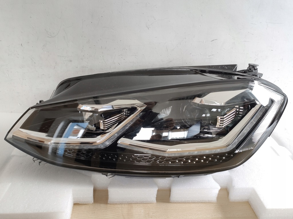 VW GOLF 7 Lift reflektor lewy full led 5G1941773 - 11178228531 ...