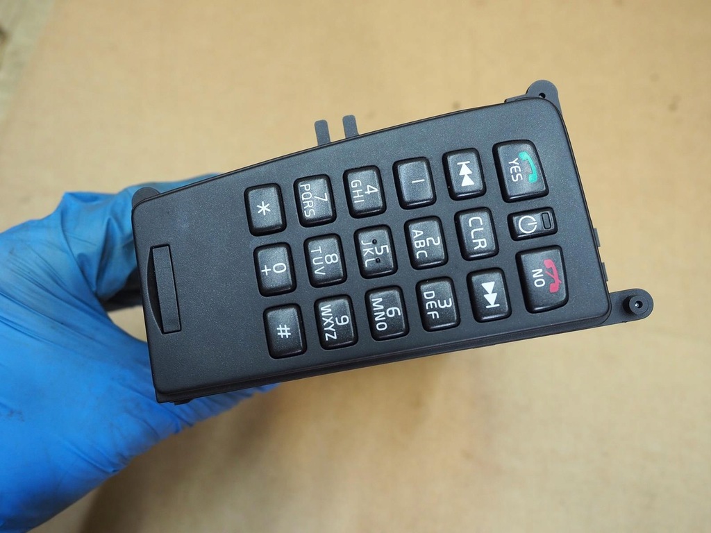 VOLVO S60 V70 XC70 WKŁAD KARTY SIM TELEFON LIFT - 12548953854 ...