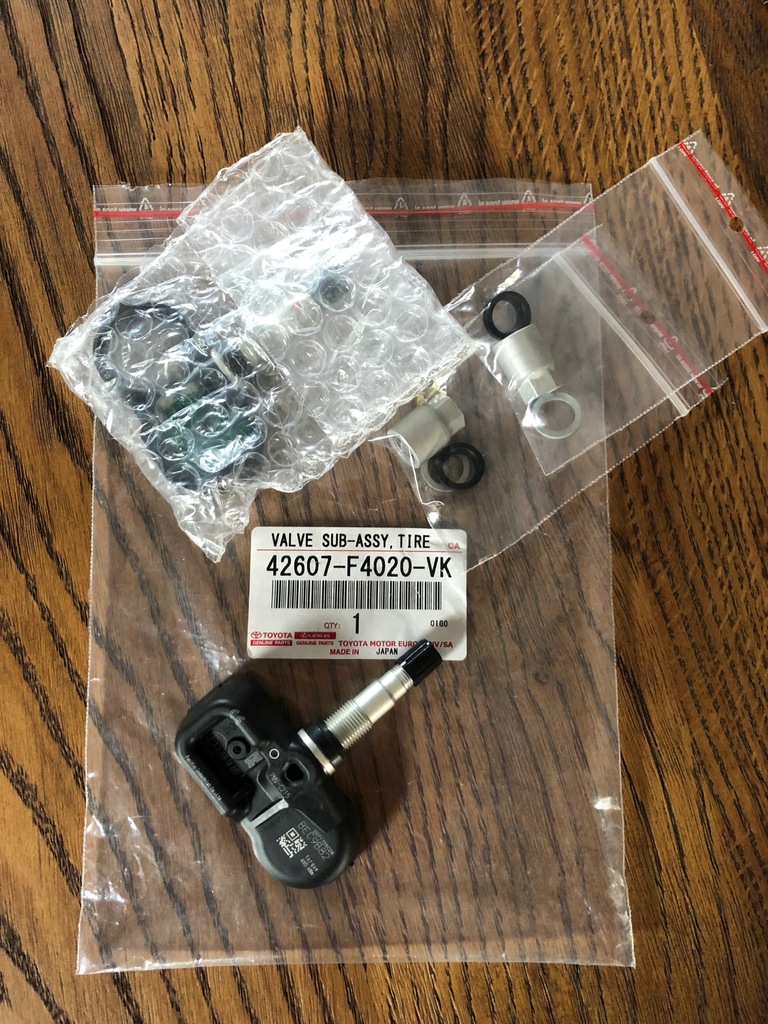 Toyota C-HR czujnik ciśnienia 42607-F4020-VK - 11665950691 - oficjalne ...