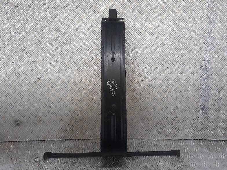 MOCOWANIE KOŁA ZAPASOWEGO MERCEDES VITO 01R - 7940253367 - oficjalne ...