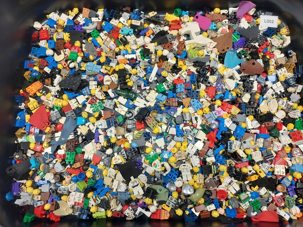 Lego figurki, minifigurki zestaw 1 kg złom L002 - 14558663643 ...