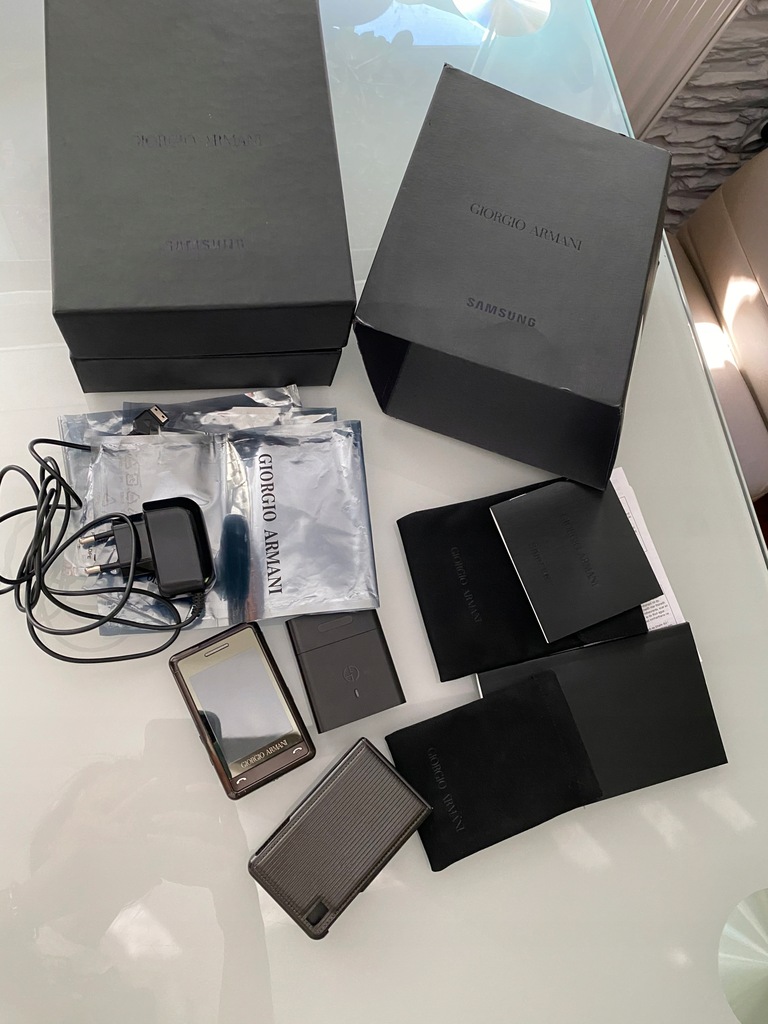 Купить Телефон Samsung Giorgio Armani SGH-P520: отзывы, фото и ...