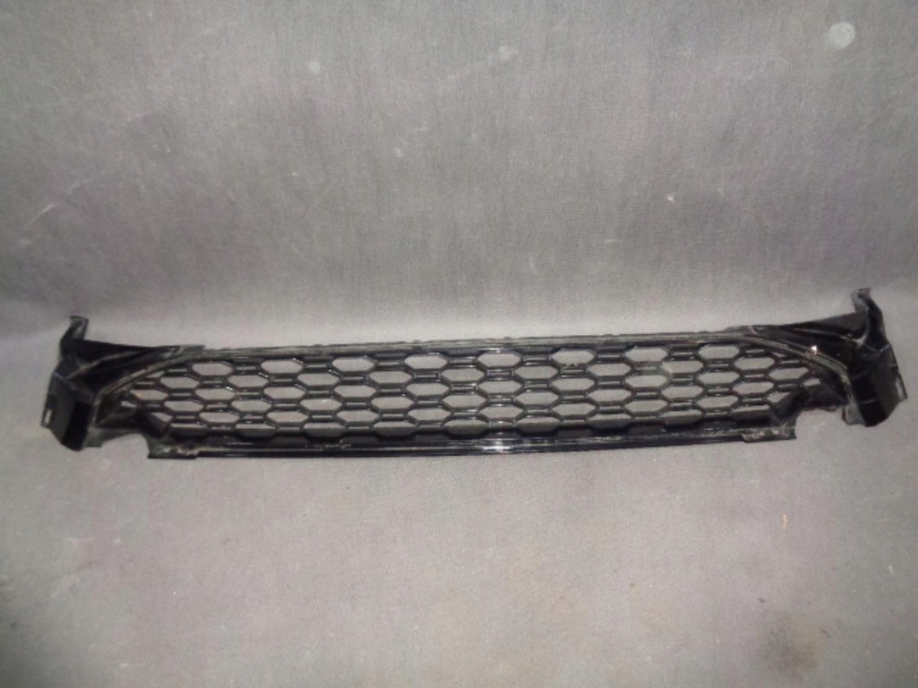 BMW X3 G01 X4 G02 KRATKA ŚRODKOWA ZDERZAKA PRZÓD - 12615870005 ...